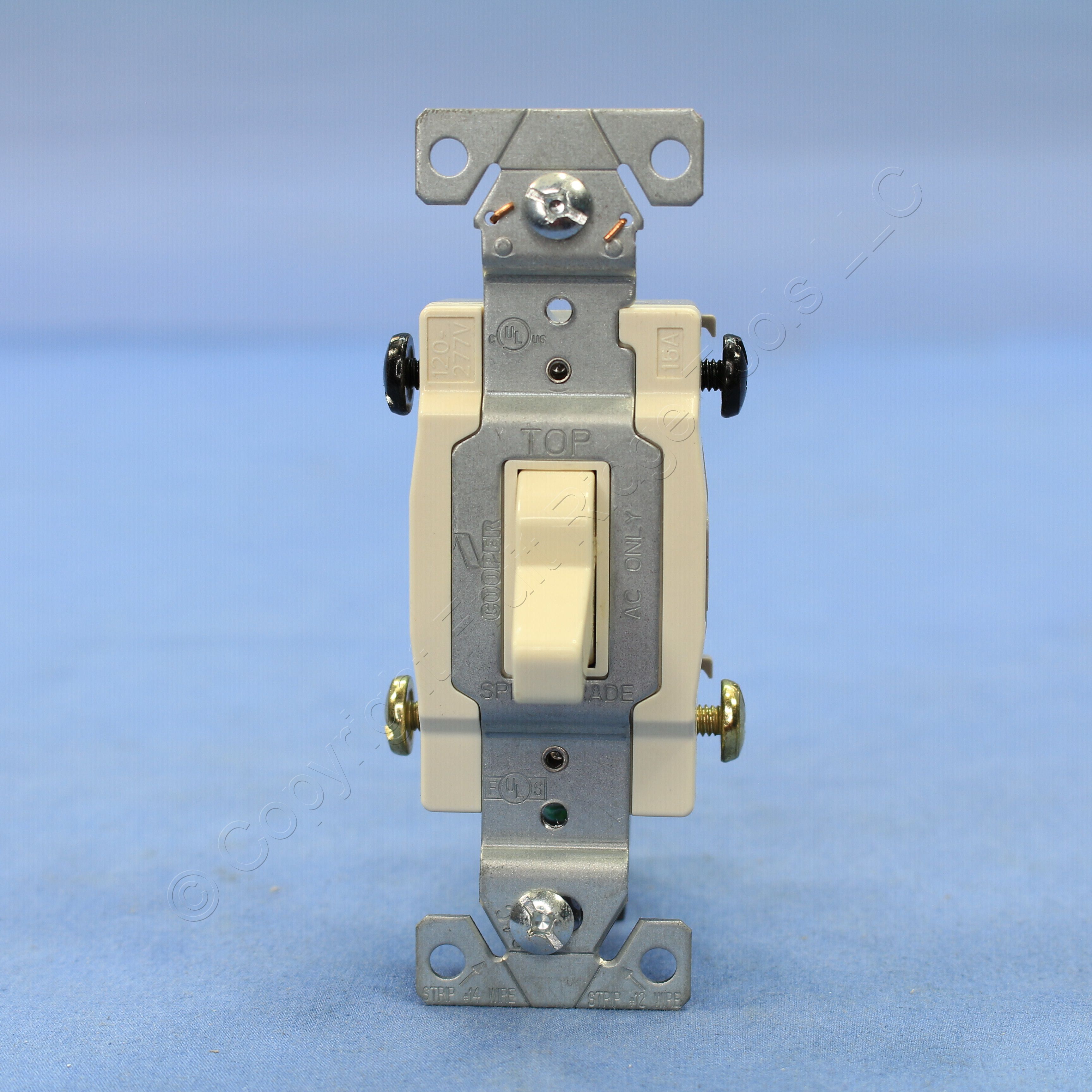 Cooper Almond Commercial Toggle Wall Light Switch 4-Way 15A 120/277V ...