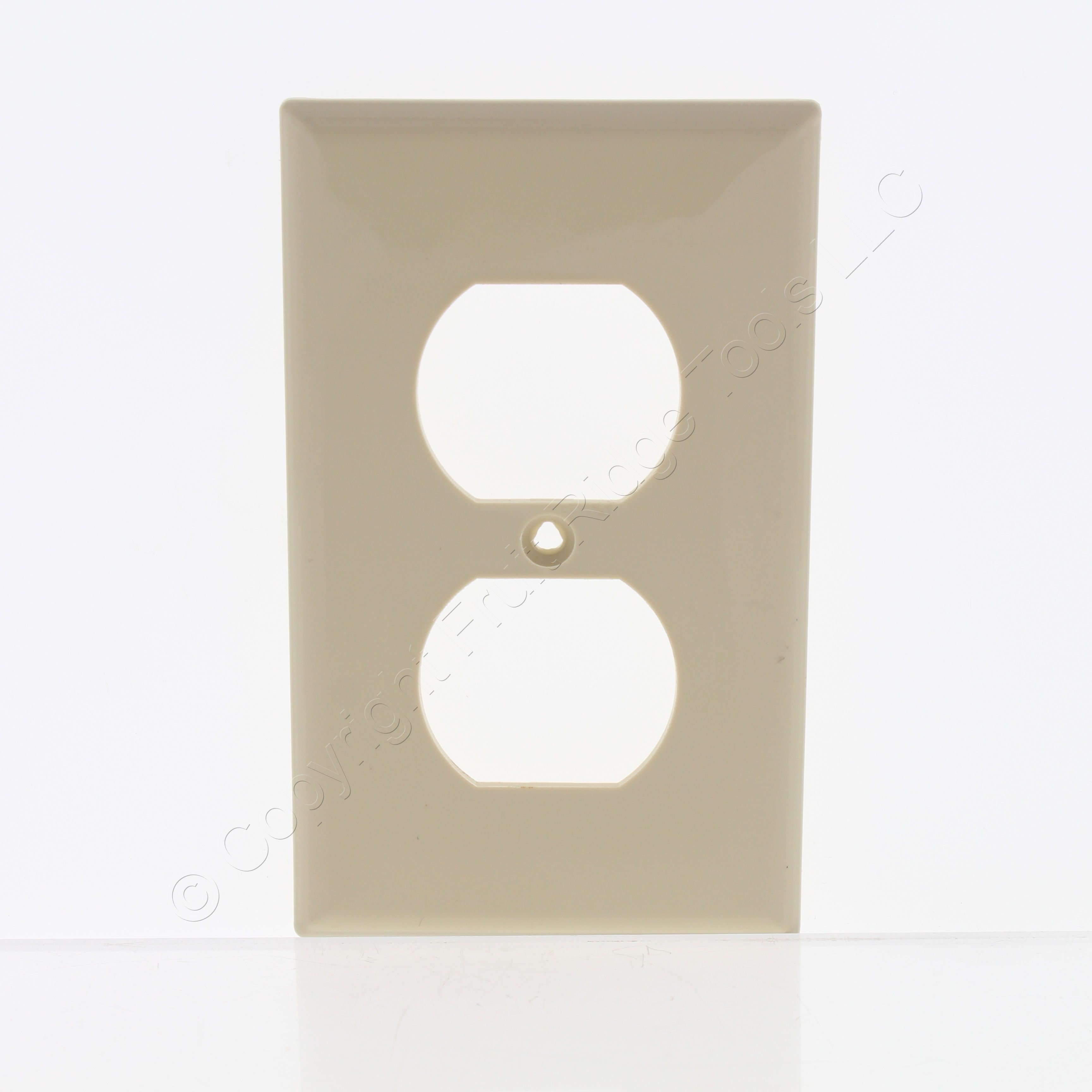 Eaton+5132V+Standard-size+Wallplate+1-gang+Nylon+Ivory for sale online ...