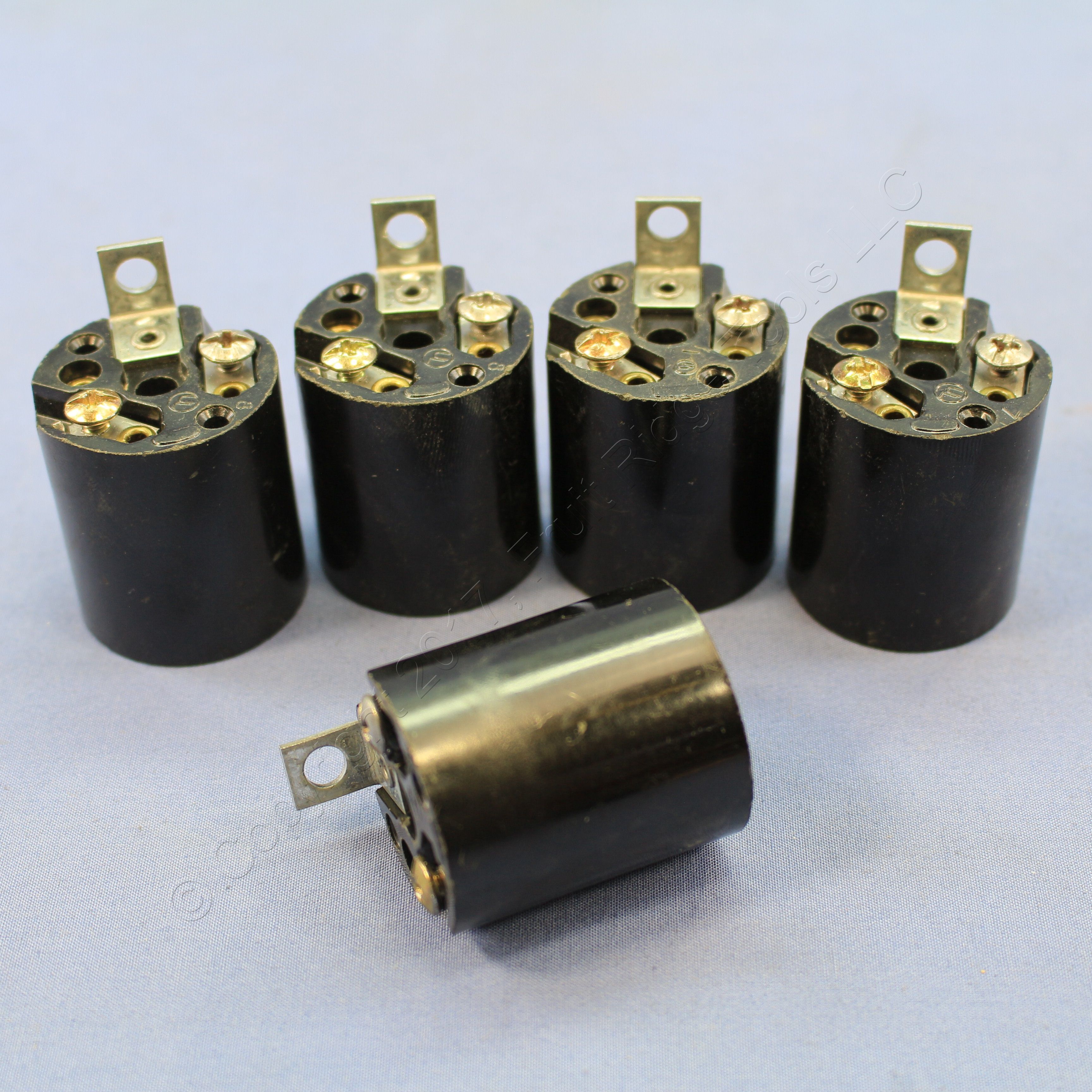 Leviton Light Sockets Clamps Types